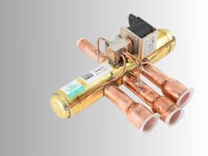 How to Unstick a Reversing Valve on a Heat Pump?